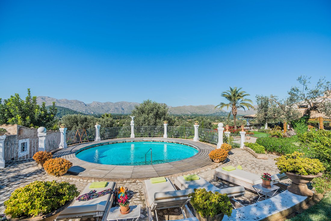 Beautiful Country Villa In Ideal Location In Pollenca, Balearic Islands ...