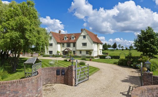 Luxury homes with cinema for sale in Dunmow, England, United Kingdom ...