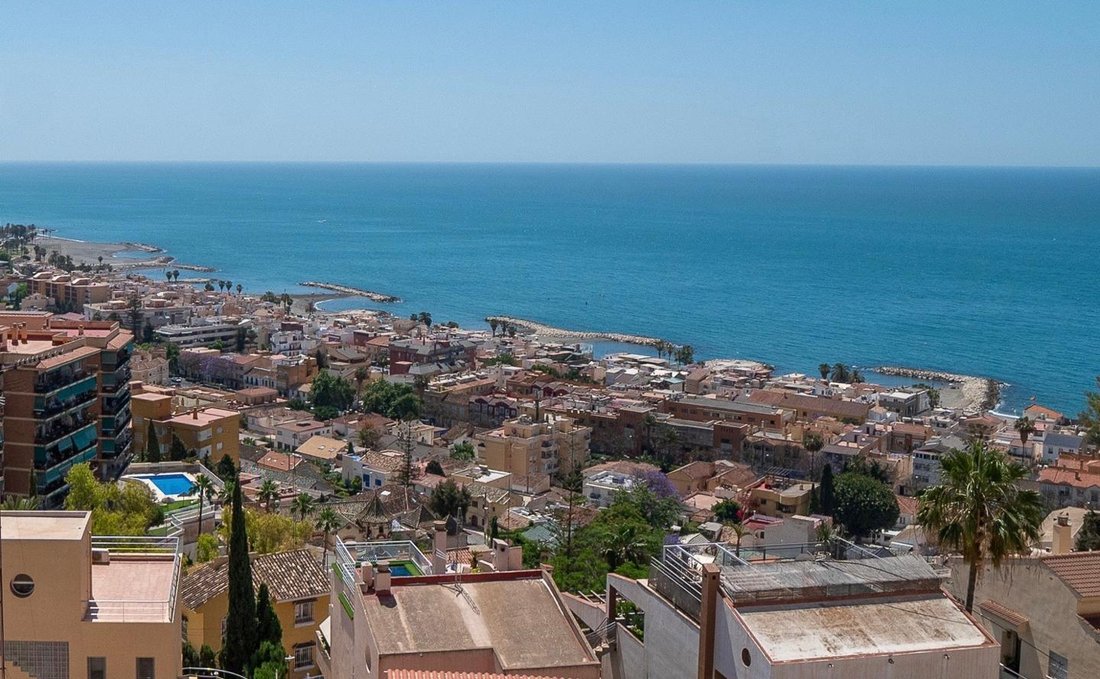 Málaga Villa In Este, Malaga, Spain For Sale (12556488)