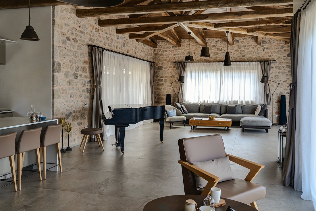 Villa Solis In Athani, Greece For Sale (12537828)