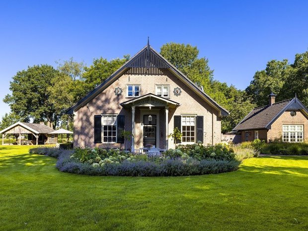 Luxury homes with terrace for sale in Ruurlo, Gelderland, Netherlands ...