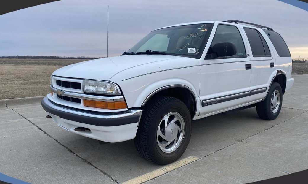 2001 Chevrolet Blazer In Wenona, Illinois, United States For Sale ...