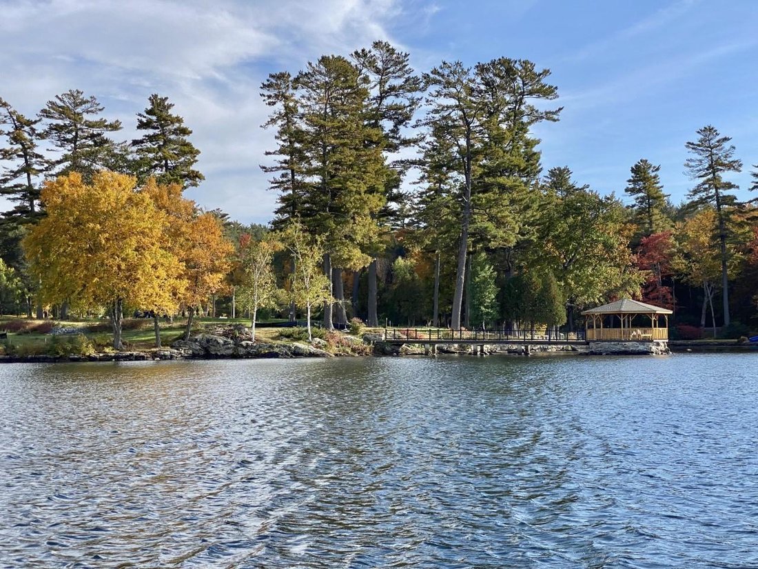 Land Single Family Acreage In Chesterfield, New Hampshire, United ...