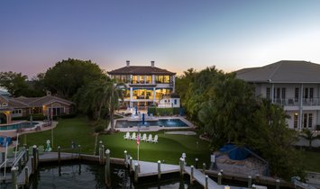 Luxury modern homes for sale in Florida, United States | JamesEdition