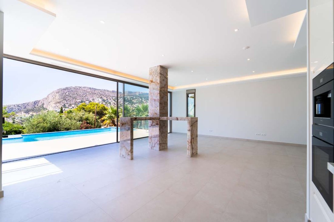 Calpe Detached House In Calp, Valencian Community, Spain For Sale ...