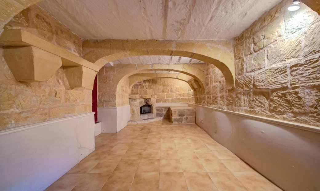 Beautiful House Of Character In Gharb In Gharb, Malta For Sale (12584310)