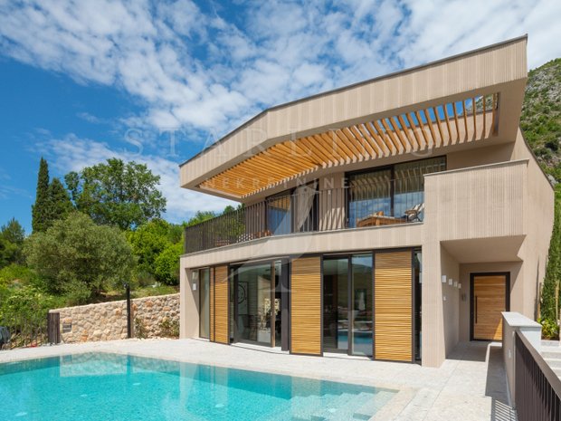 Luxury homes for sale in Rožat, Dubrovnik-Neretva County, Croatia ...