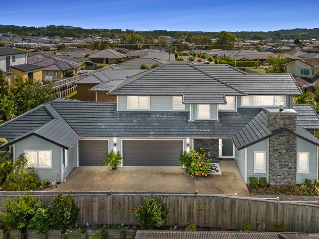 Luxury homes with terrace for sale in Huapai, Auckland, New Zealand ...