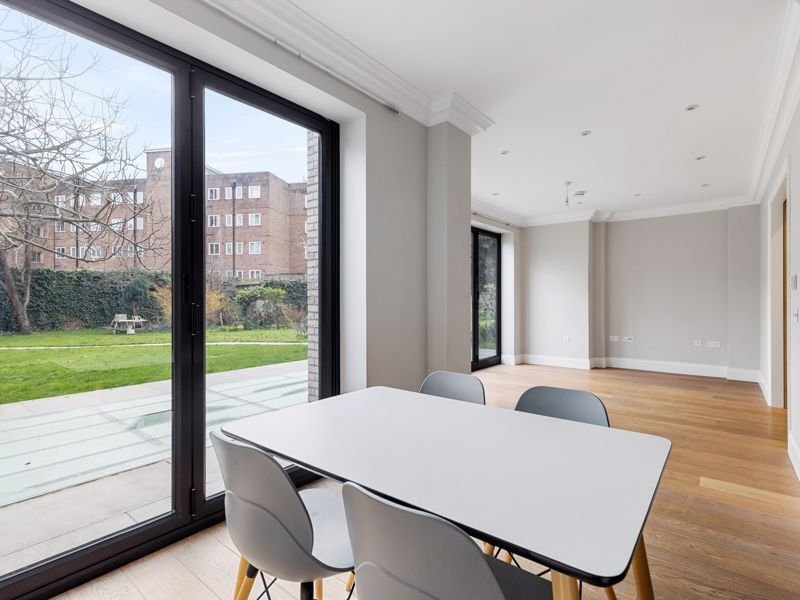 Greville Road, Maida Vale, London Nw6 In London, England, United ...