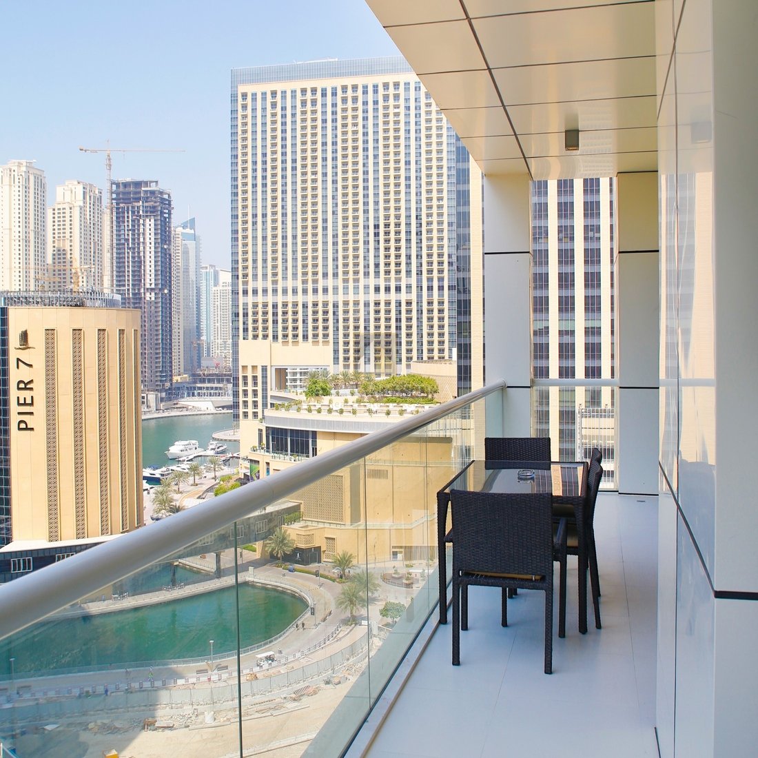 Luxury Apartment With Breathtaking Marina In Dubai, Dubai, United Arab ...