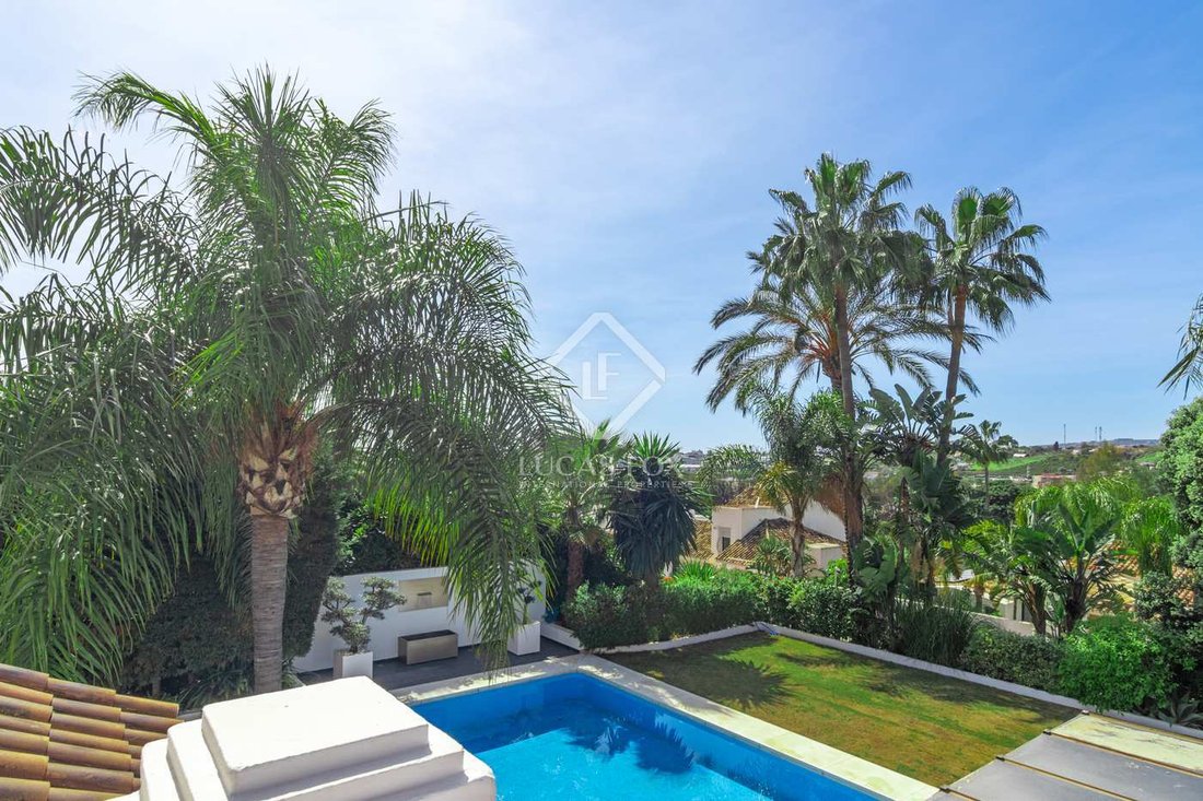 Marbella House / Villa In Marbella, Andalusia, Spain For Sale (12629349)