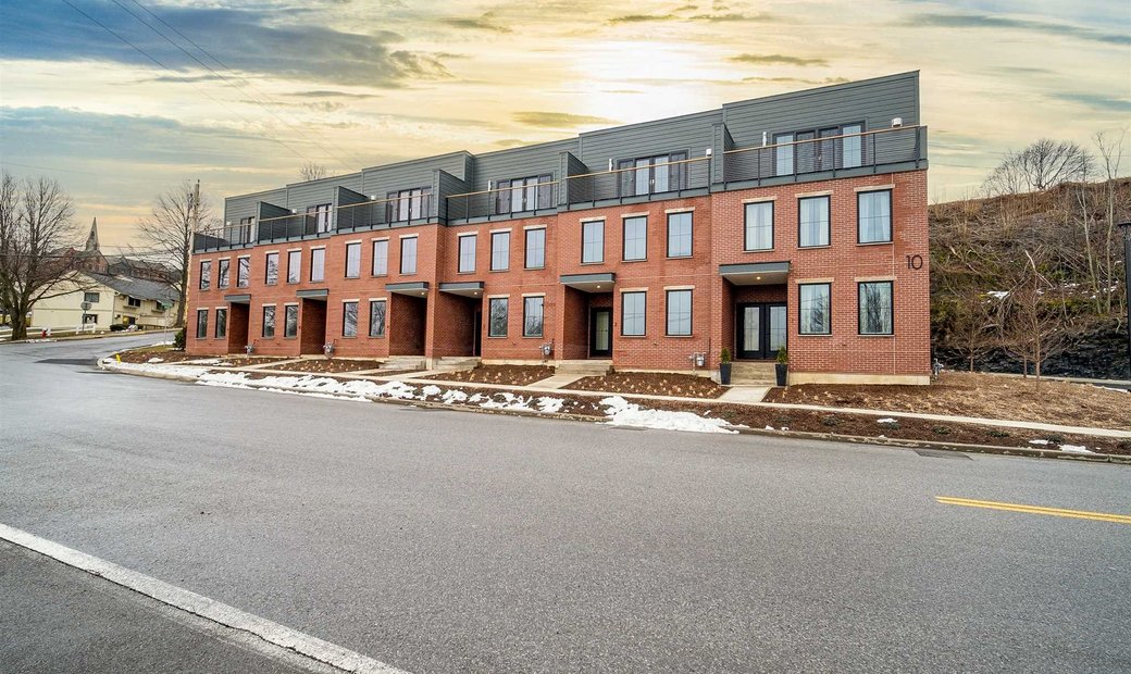 10 Beekman St St, Beacon, Ny 12508 In Beacon, New York, United States ...