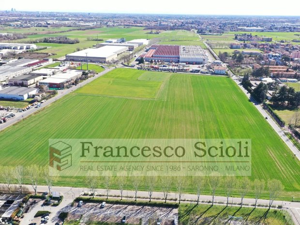 Luxury homes for sale in Origgio, Lombardy, Italy | JamesEdition