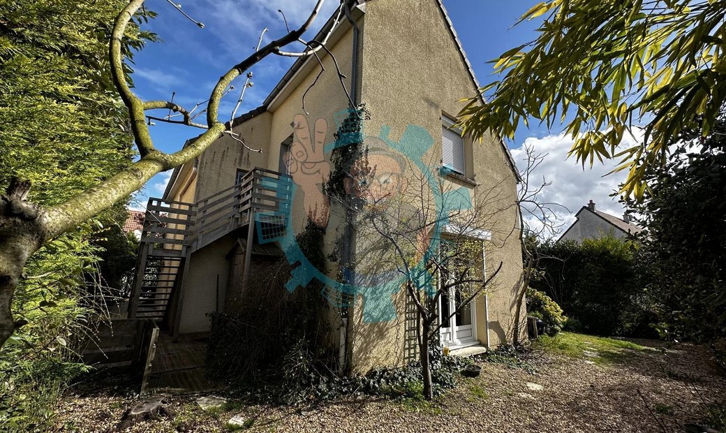 Chatou House In Chatou, île De France, France For Sale (12649323)