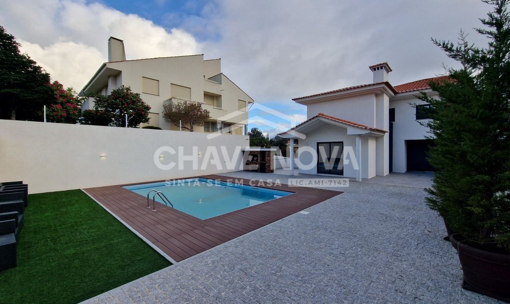Vila Nova De Gaia Villa In Vila Nova De Gaia, Porto District, Portugal ...