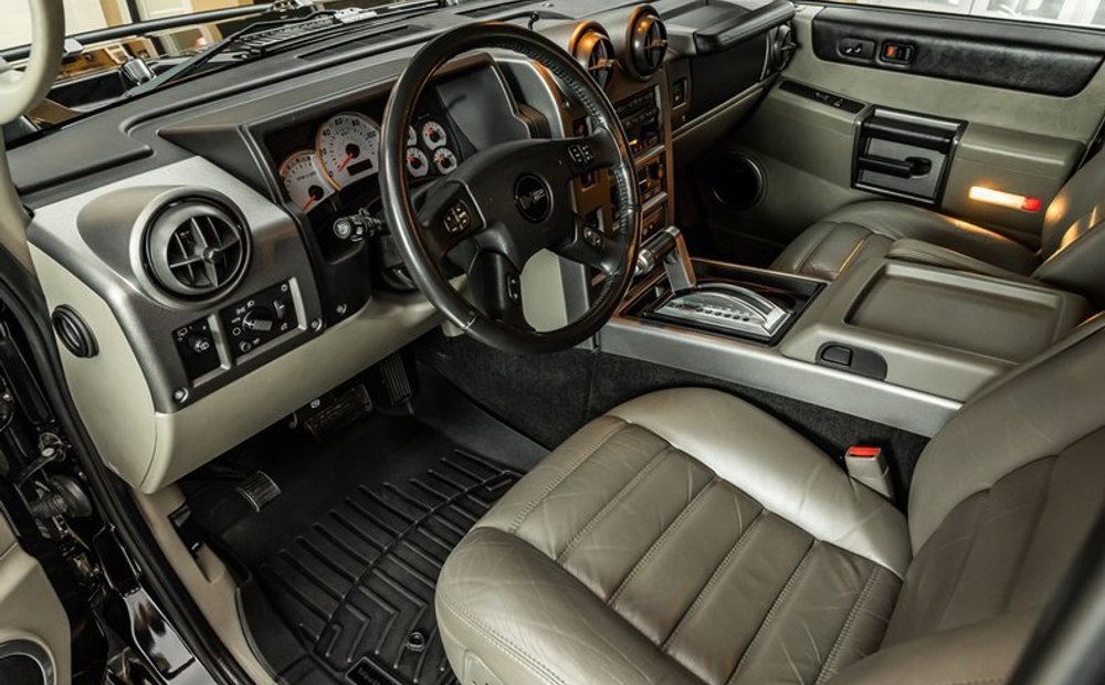 Custom Hummer H2 Interior