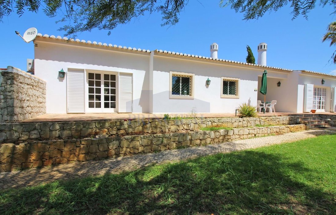 5 Bedroom Ground Floor House, With Large In Alcantarilha, Algarve ...