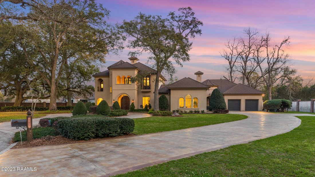 4 Bedrooms Single Family Detached In Broussard, Louisiana, United ...