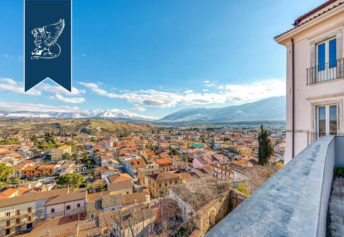 Wonderful Historical Villa In The Heart Of In Torre De' Passeri ...