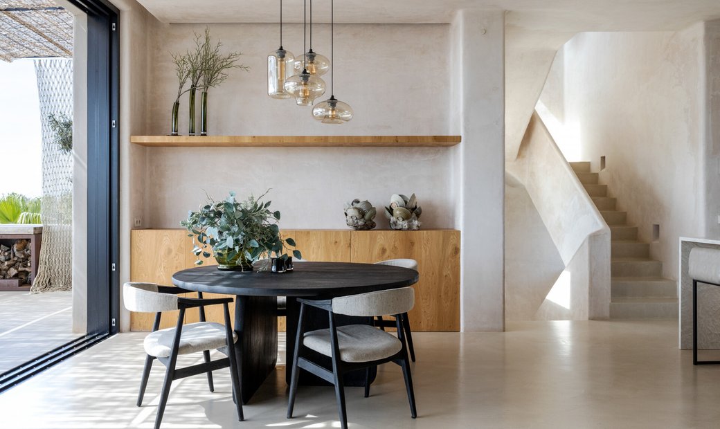 Amazing 4 Bed Villa, Less Than 5 Minute Walking In Marbella, Andalusia ...