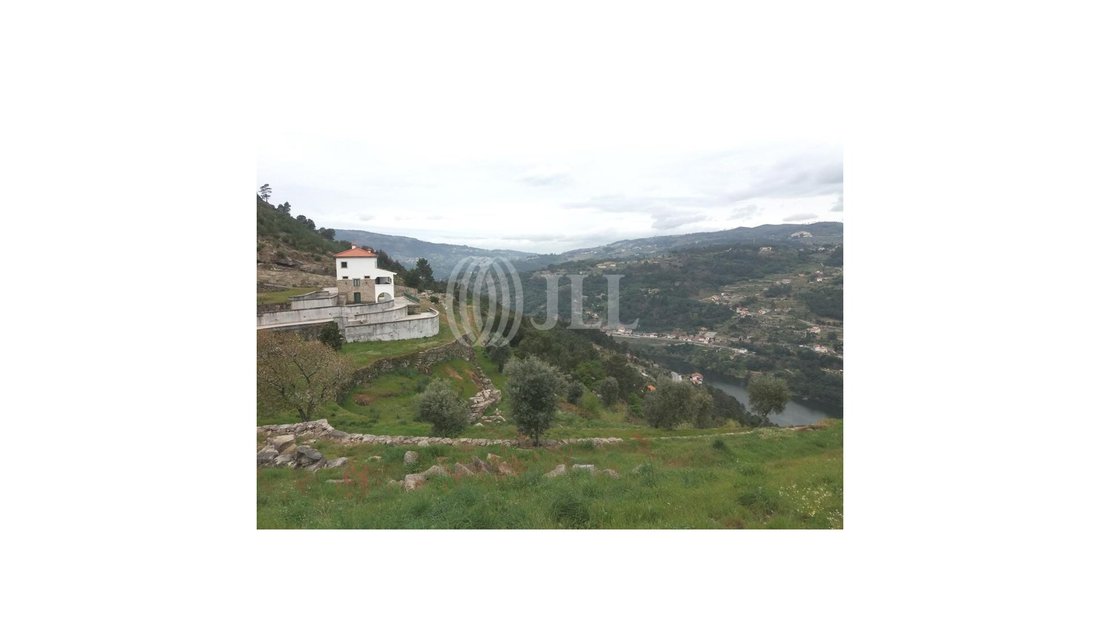 Estate With River And Mountain Views, In In Souselo, Viseu District ...
