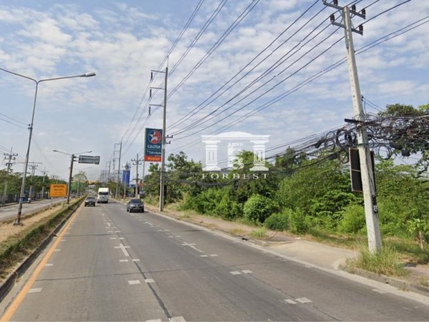 Luxury land for rent in Lam Luk Ka, Pathum Thani, Thailand | JamesEdition