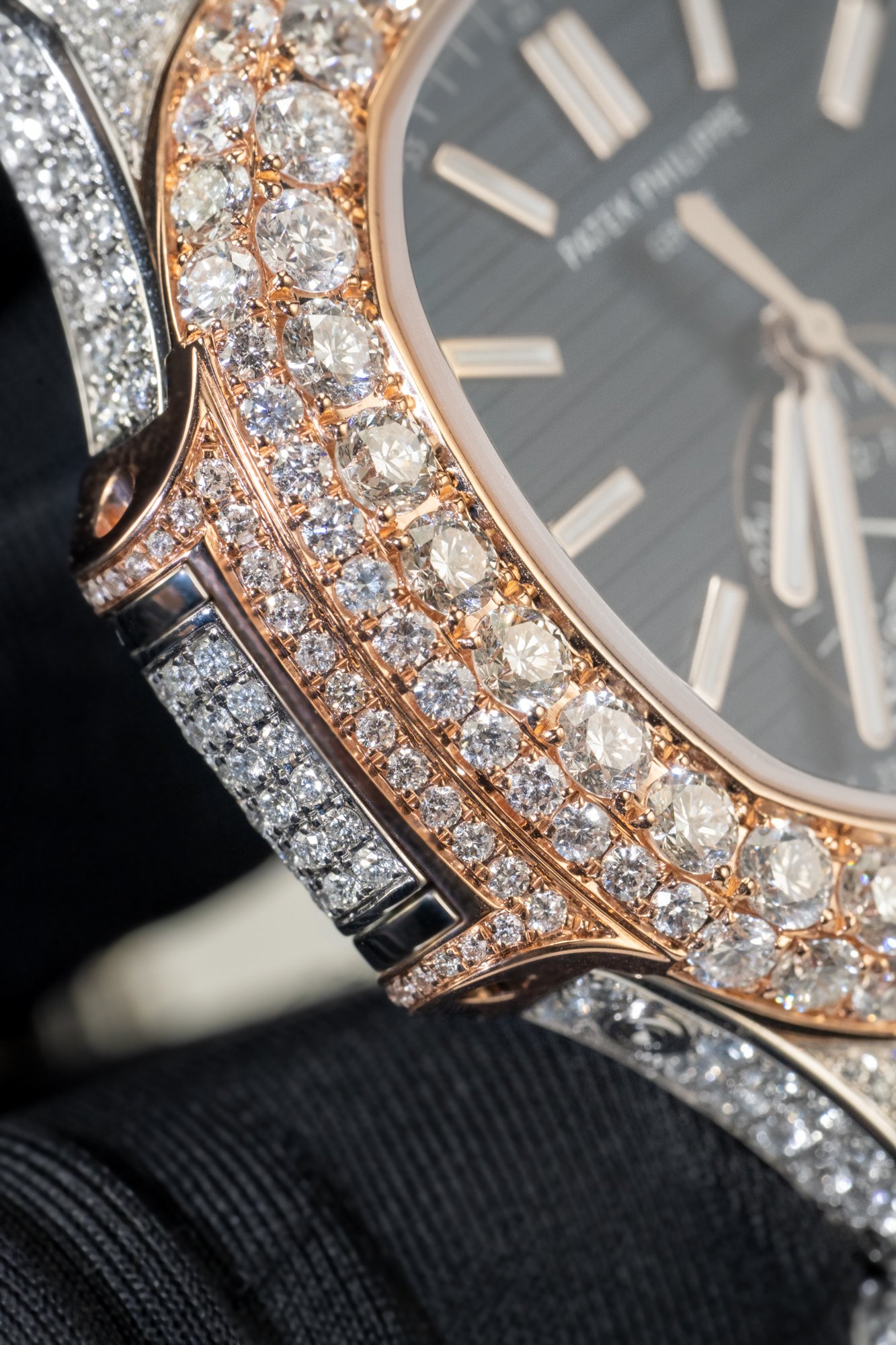 Patek Philippe Nautilus 5980/1 Ar Diamond In Dubai, Dubai, United Arab ...