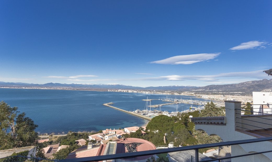 This Holiday Home Overlooks Roses Bay In Roses, Catalonia, Spain For ...