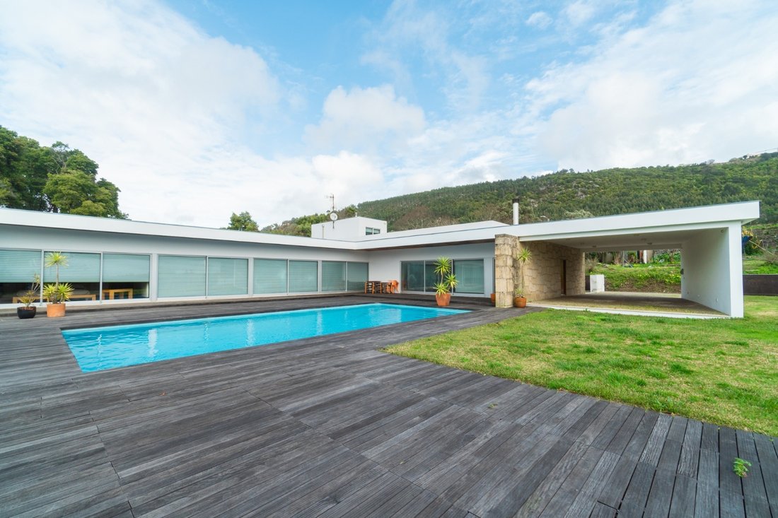 Luxury Beach House In Moledo In Moledo E Cristelo, Portugal For Sale ...