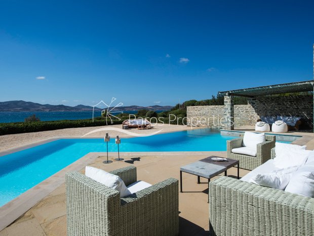 Luxury villas for sale in Makria Miti, Decentralized Administration of ...