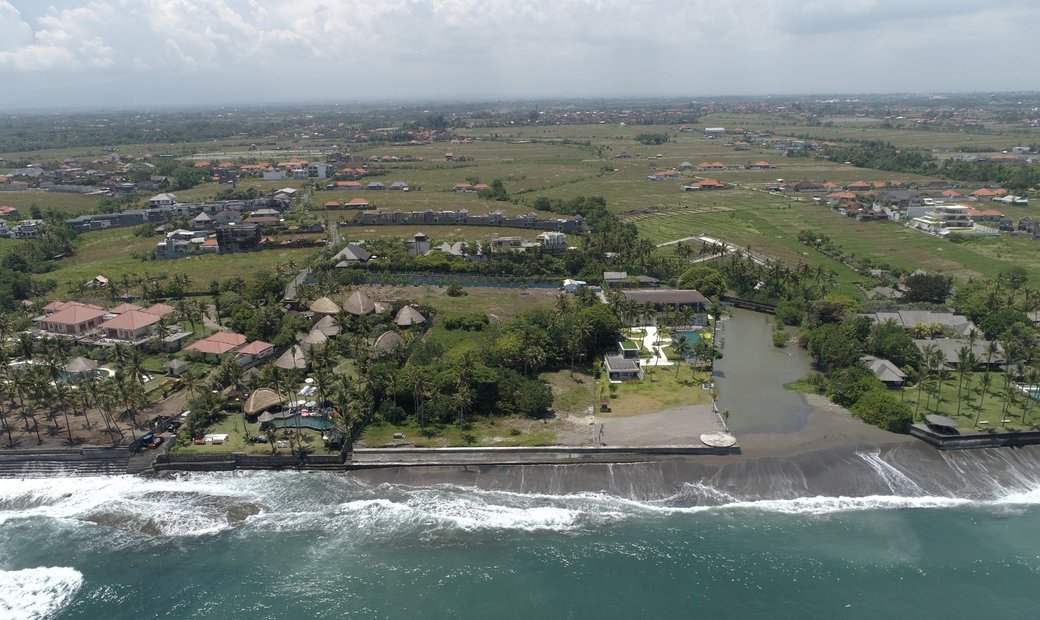 Parcela única De 9000 M2 Frente Al Mar En Cemagi En Bali, Indonesia En ...