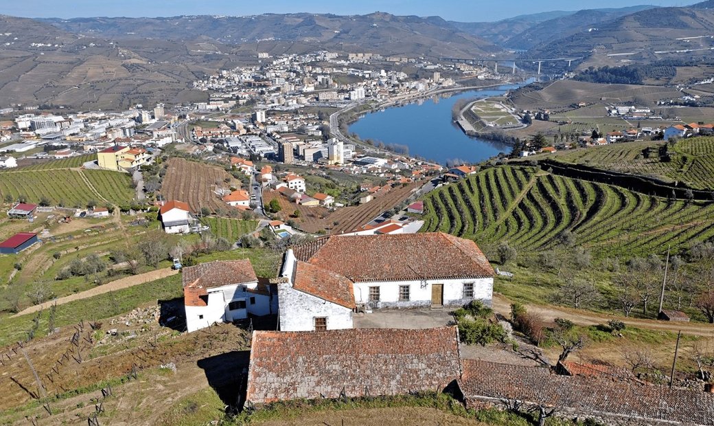 Quinta Em Peso Da Régua Con Vistas En Distrito De Vila Real, Portugal ...