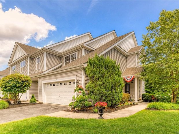 Luxury condos with terrace for sale in Middletown, New York | JamesEdition