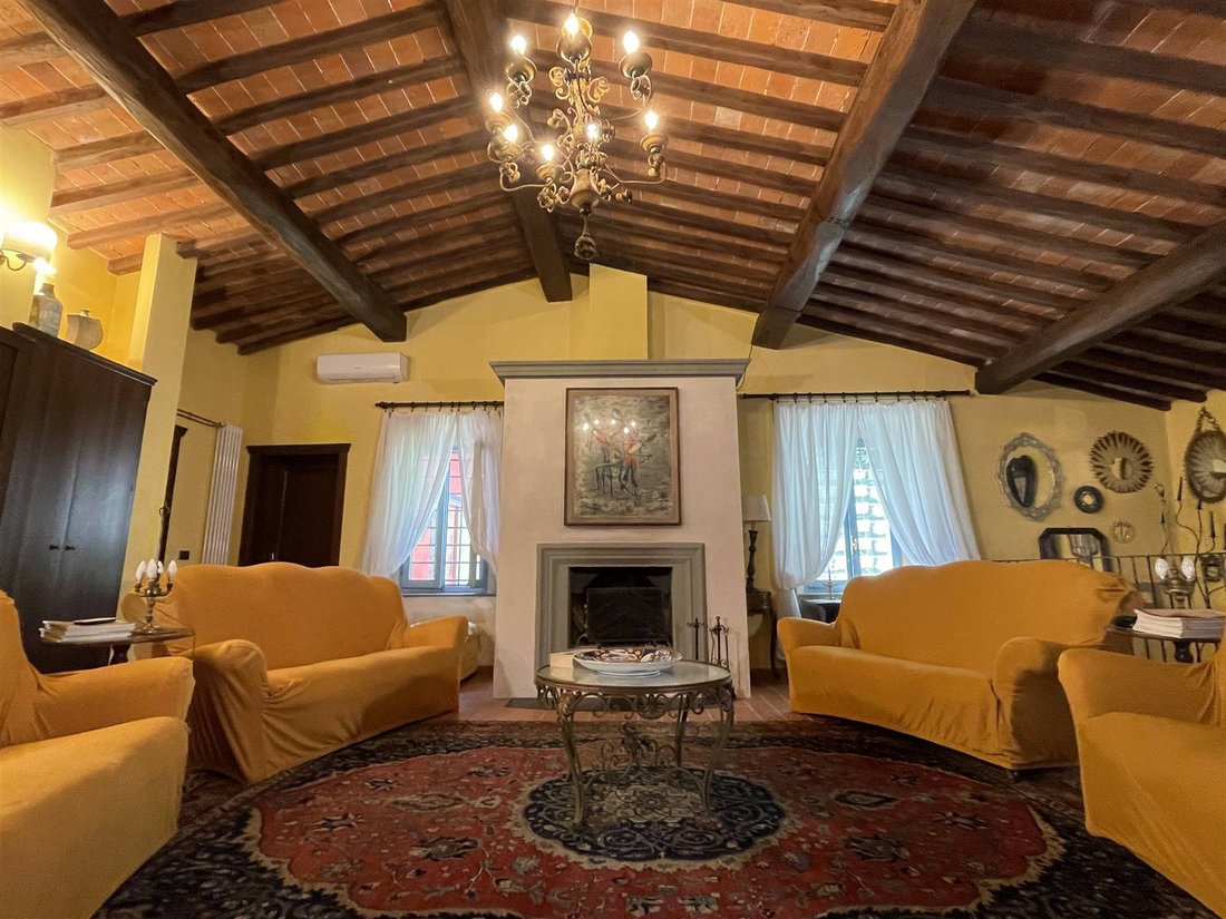 Rustico Buggiano In Borgo A Buggiano, Tuscany, Italy For Sale (12713439)