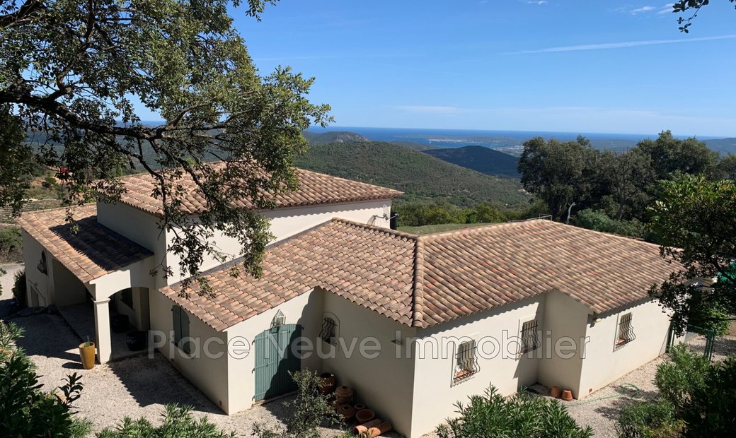 Vente Maison 5 Pièce(s) In La Garde Freinet, Provence Alpes Côte D'azur ...