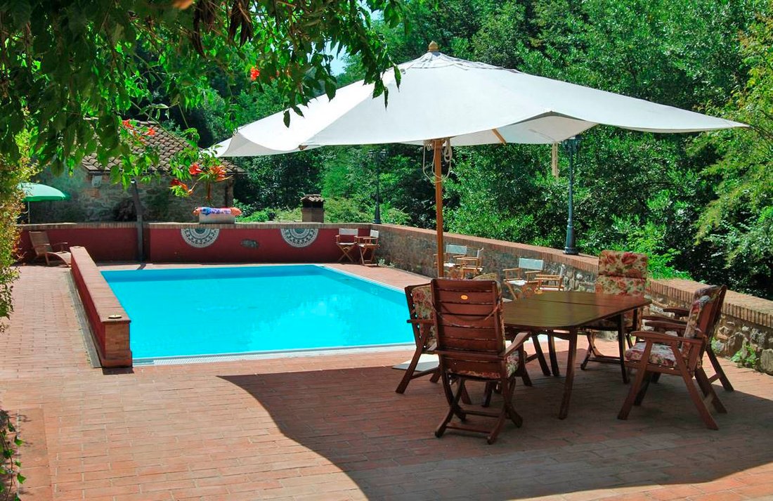 Rustico Buggiano In Borgo A Buggiano, Tuscany, Italy For Sale (12713439)