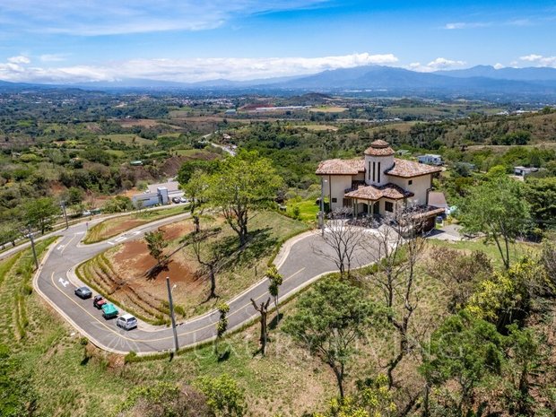 Luxury houses with balcony for sale in Naranjo de Alajuela, Alajuela ...