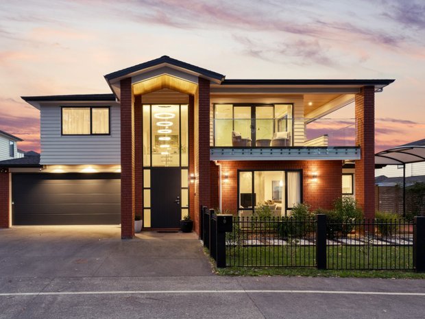 Luxury houses for sale in Swanson, Auckland, Auckland, New Zealand ...