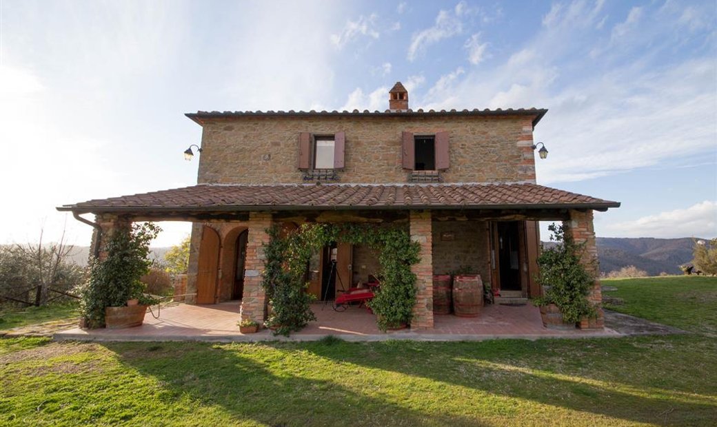 Rustico Bucine In Tuscany, Italy For Sale (12741467)