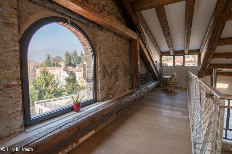 Schio Centro: Exclusive And Large Open Space Duplex In Schio, Veneto ...