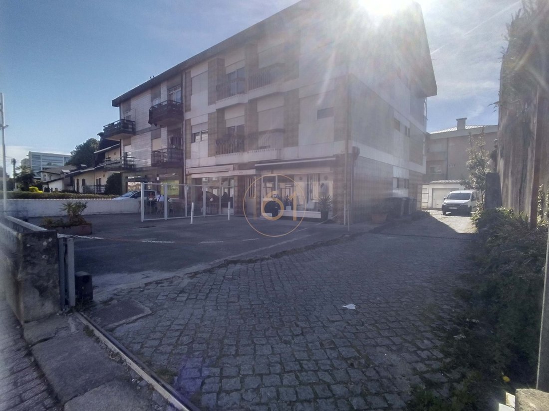 Terreno Não Definido Em Udf De In Aguas Santas, Porto District ...