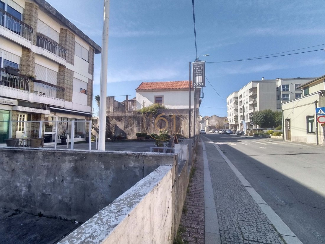 Terreno Não Definido Em Udf De In Aguas Santas, Porto District ...