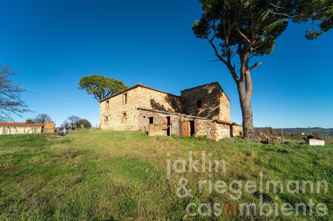 Estate With 170 Ha Of Land In In Castelnuovo Di Val Di Cecina, Tuscany ...