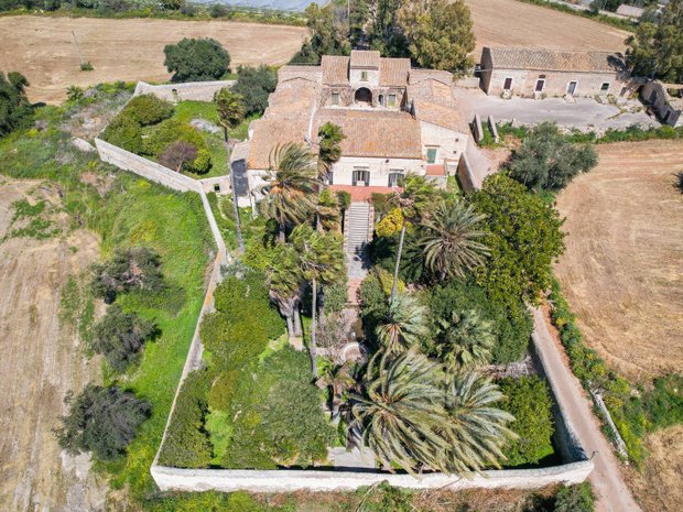 Luxury sea view farm ranches for sale in Casuzze, Sicily, Italy ...