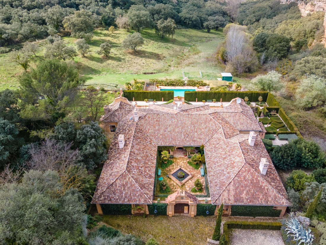 Andalusian Country Estate In The Wine Epicentre, Ronda In Málaga, Spain ...