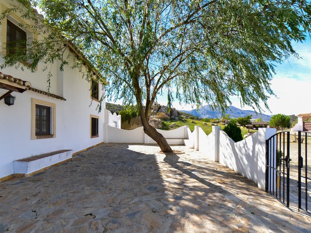 Luxury hilltop farm ranches for sale in Antequera, Andalusia, Spain ...