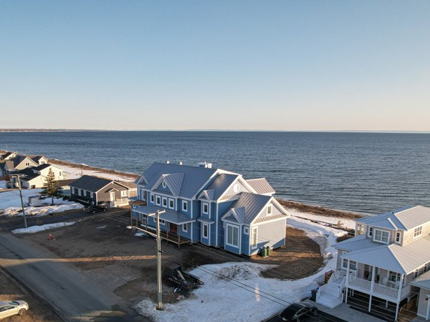 Luxury homes with balcony for sale in Beresford, New Brunswick, Canada ...