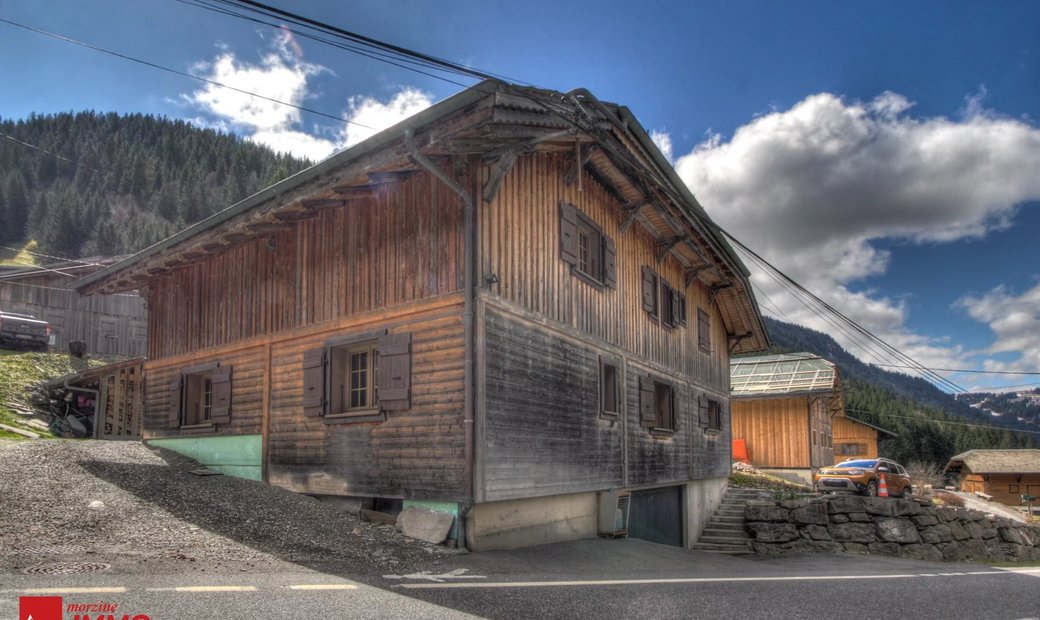 Attractive Renovated Chalet In The In Morzine, Auvergne Rhône Alpes ...