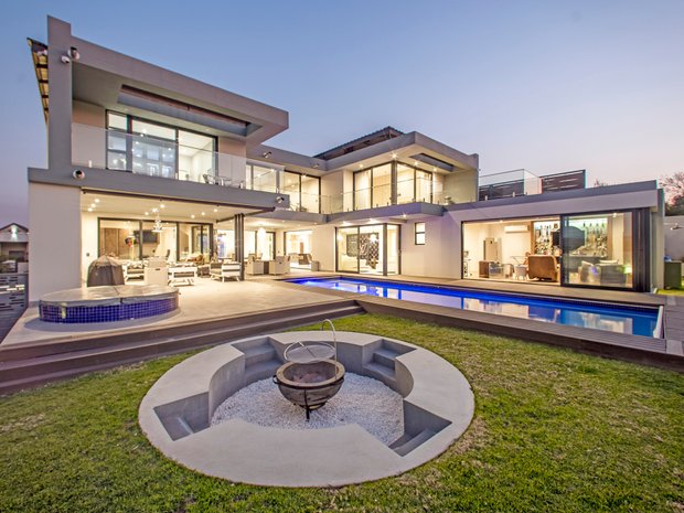 Luxury homes for sale in Zevenfontein 407-Jr, Midrand, Gauteng, South ...