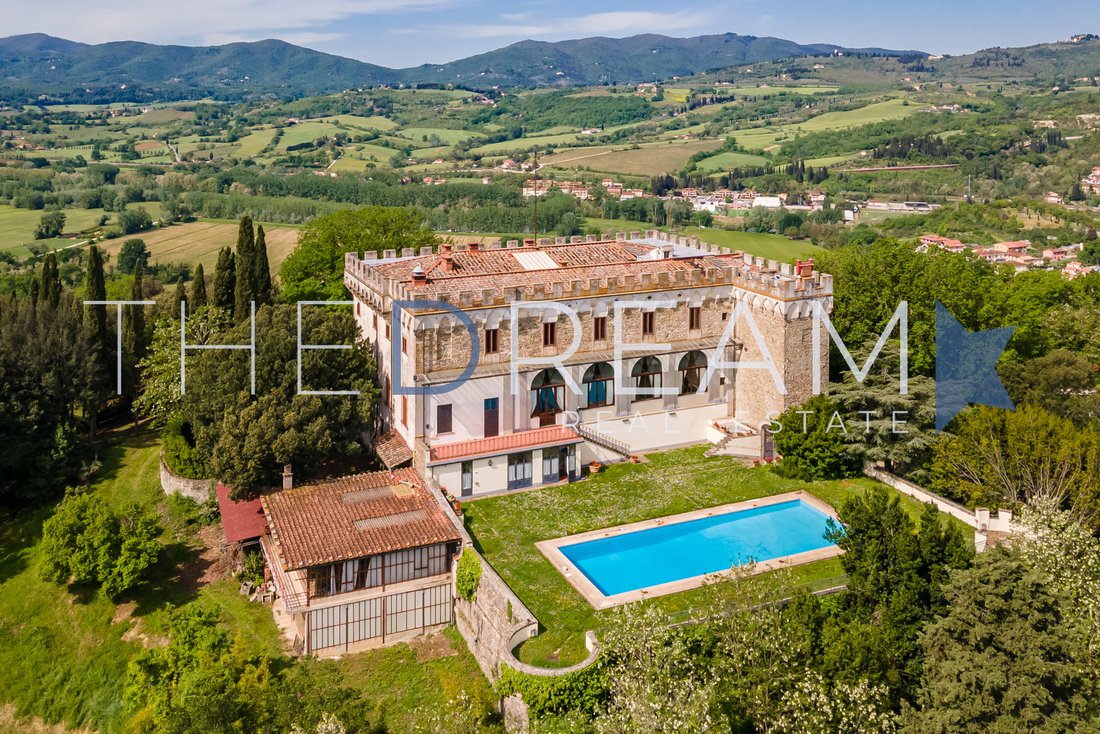 A Castle Between The Middle Ages And The Renaissance In Pelago, Tuscany ...